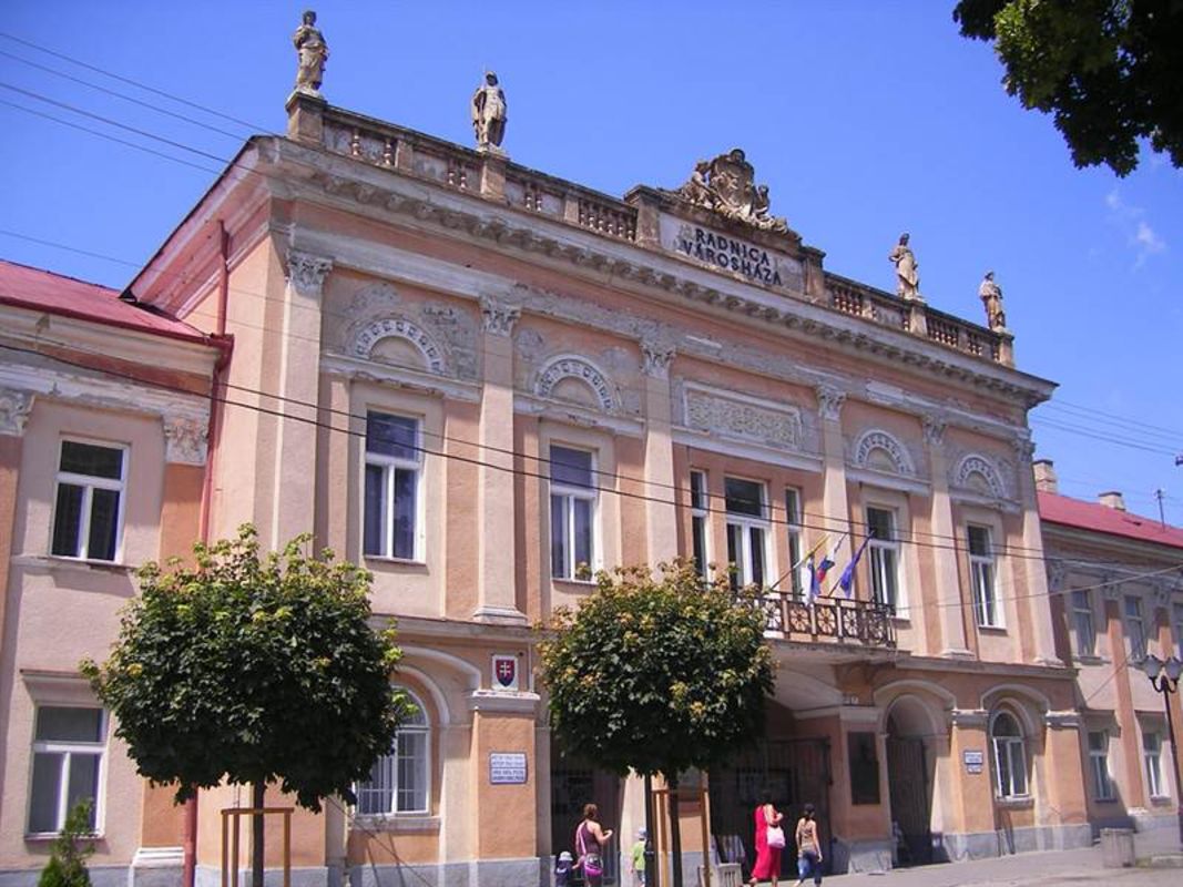 Hont Museum and Ľudovít Simonyi Gallery in Šahy - Slovakia.travel